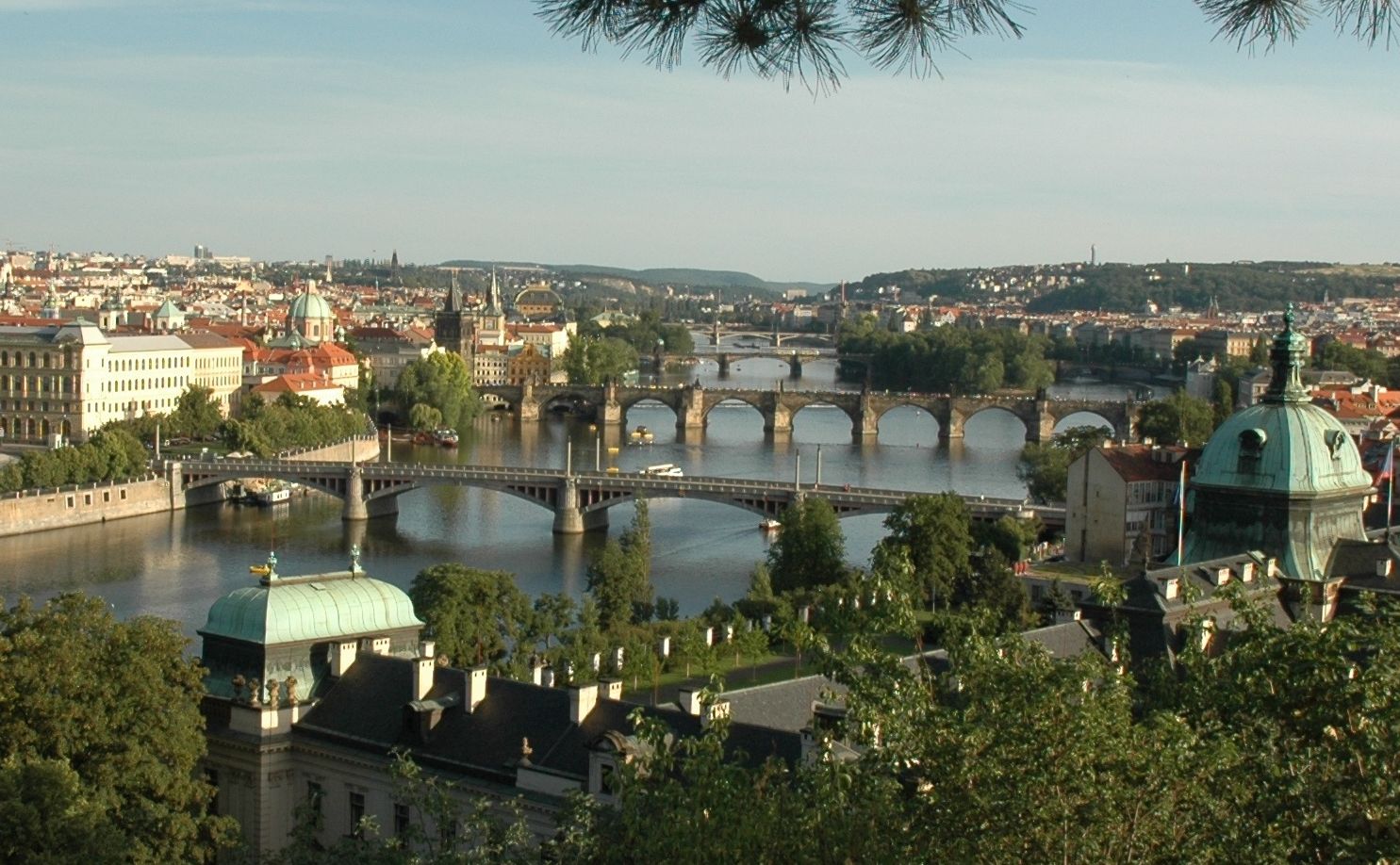 Advanced Course On Modeling Of Localized Inelastic Deformation